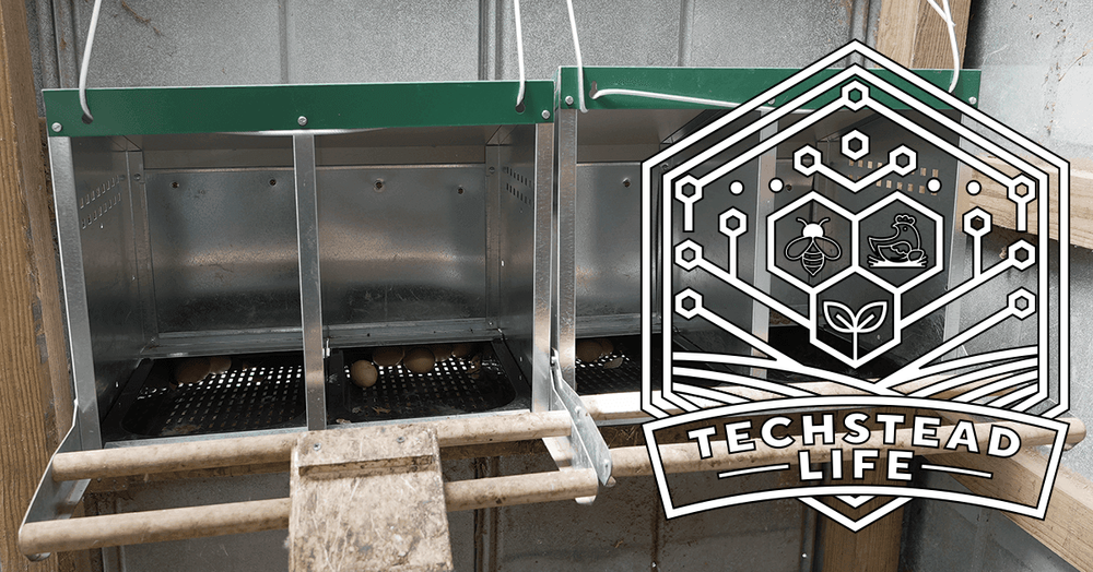 DIY Reverse Rollout Nesting Box